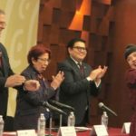 Mon Laferte ya es mexicana: recibe su carta de naturalización y canta el himno - Las Noticias de ...